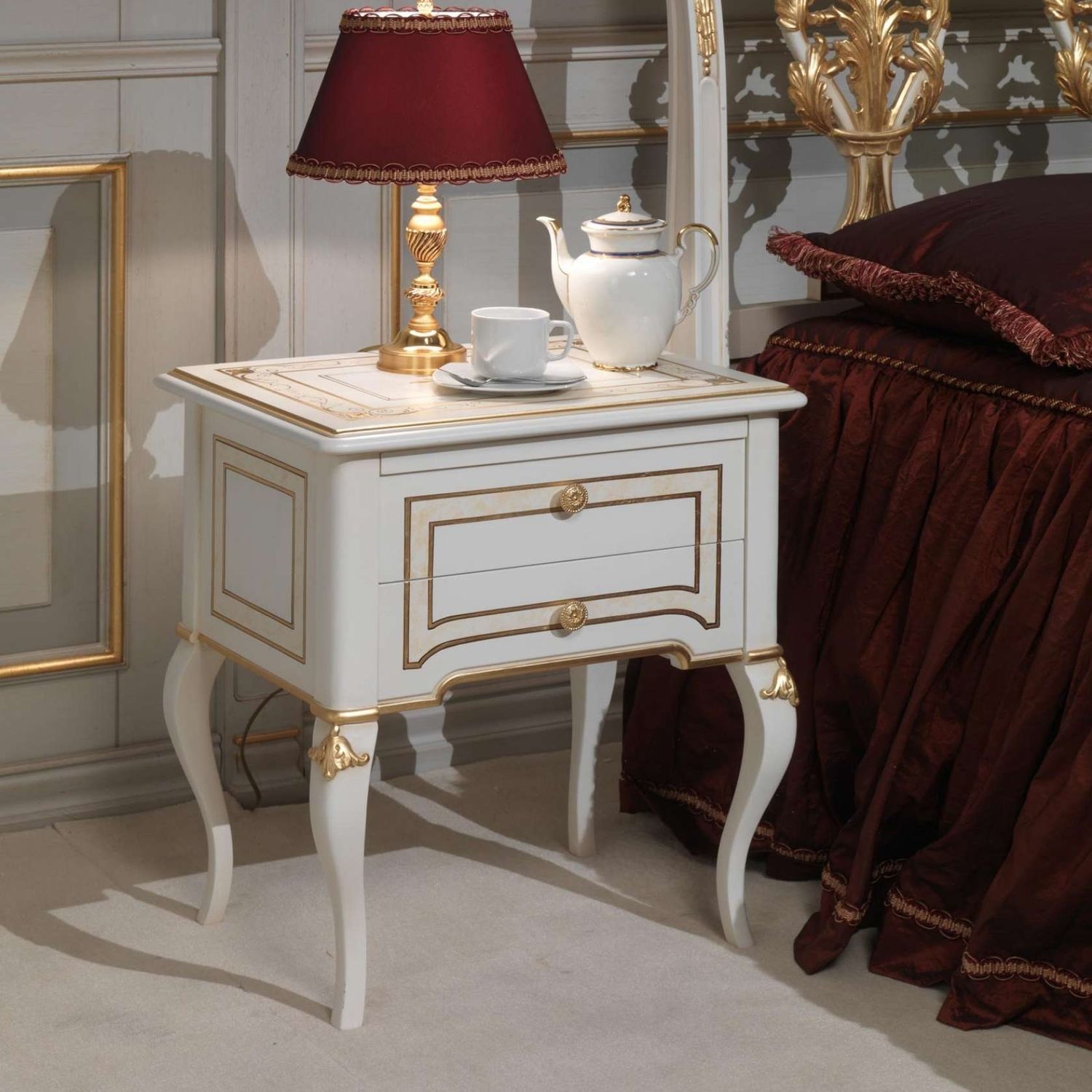 French style bedside table - french 18th century - VIMERCATI MEDA ...