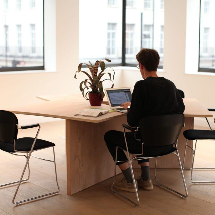 Contemporary work table - Pur Natur Holzprodukte - oak / wooden base ...