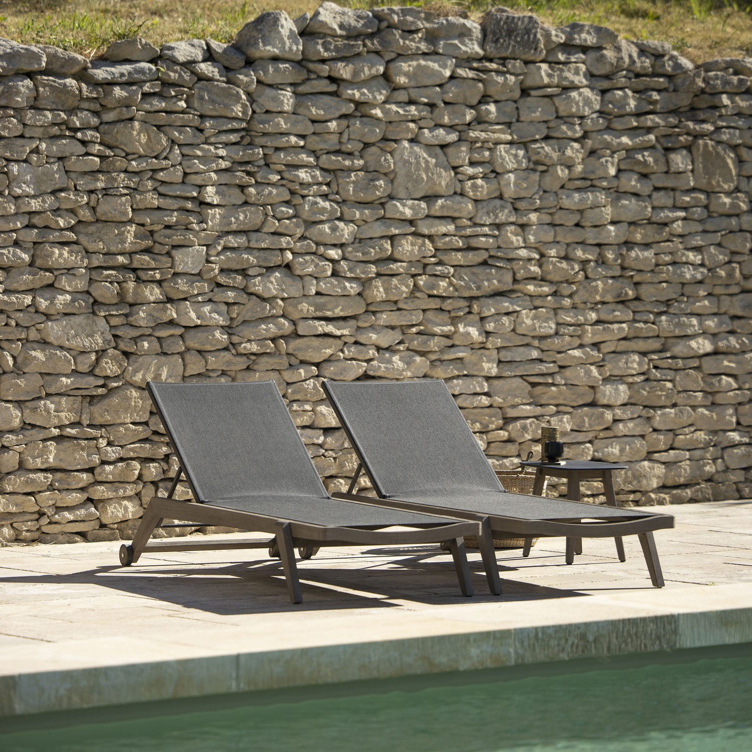 Contemporary sun lounger - COPENHAGUE - LES JARDINS - Batyline® / teak ...