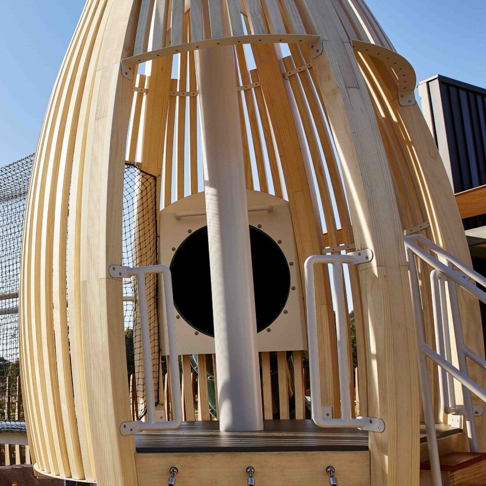 Playground structure - CURVWOOD - Accsys Technologies - wooden