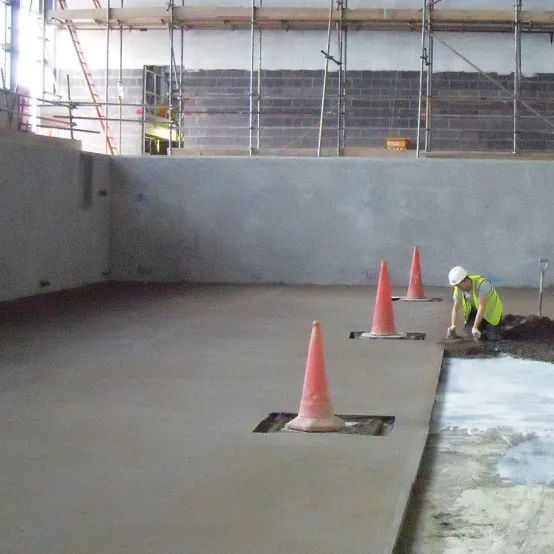 Floating screed - SCREEDFORM - Aggregate Industries - cement / high ...