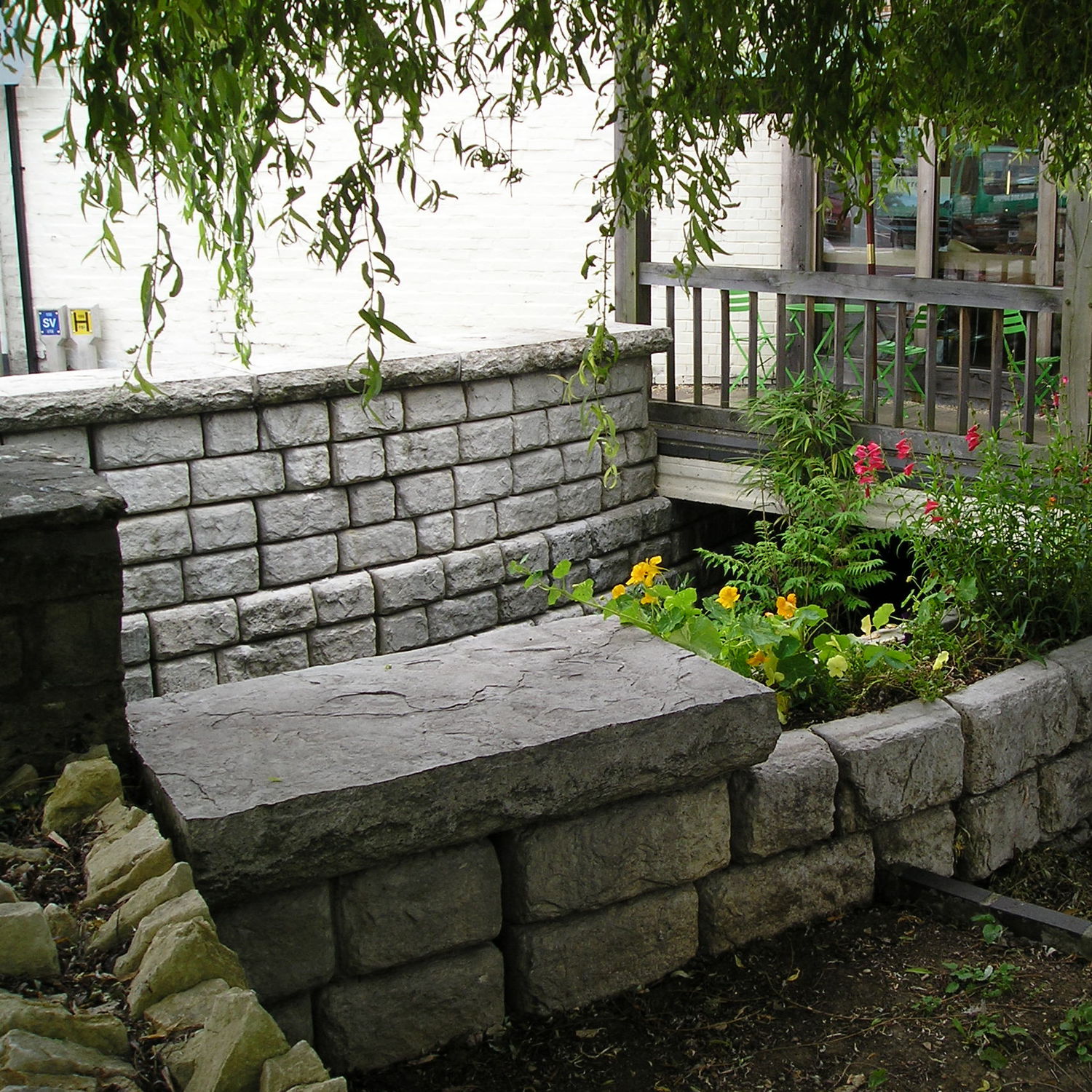 Concrete retaining wall - REDI-ROCK™ - CPM Group Ltd - modular / road ...