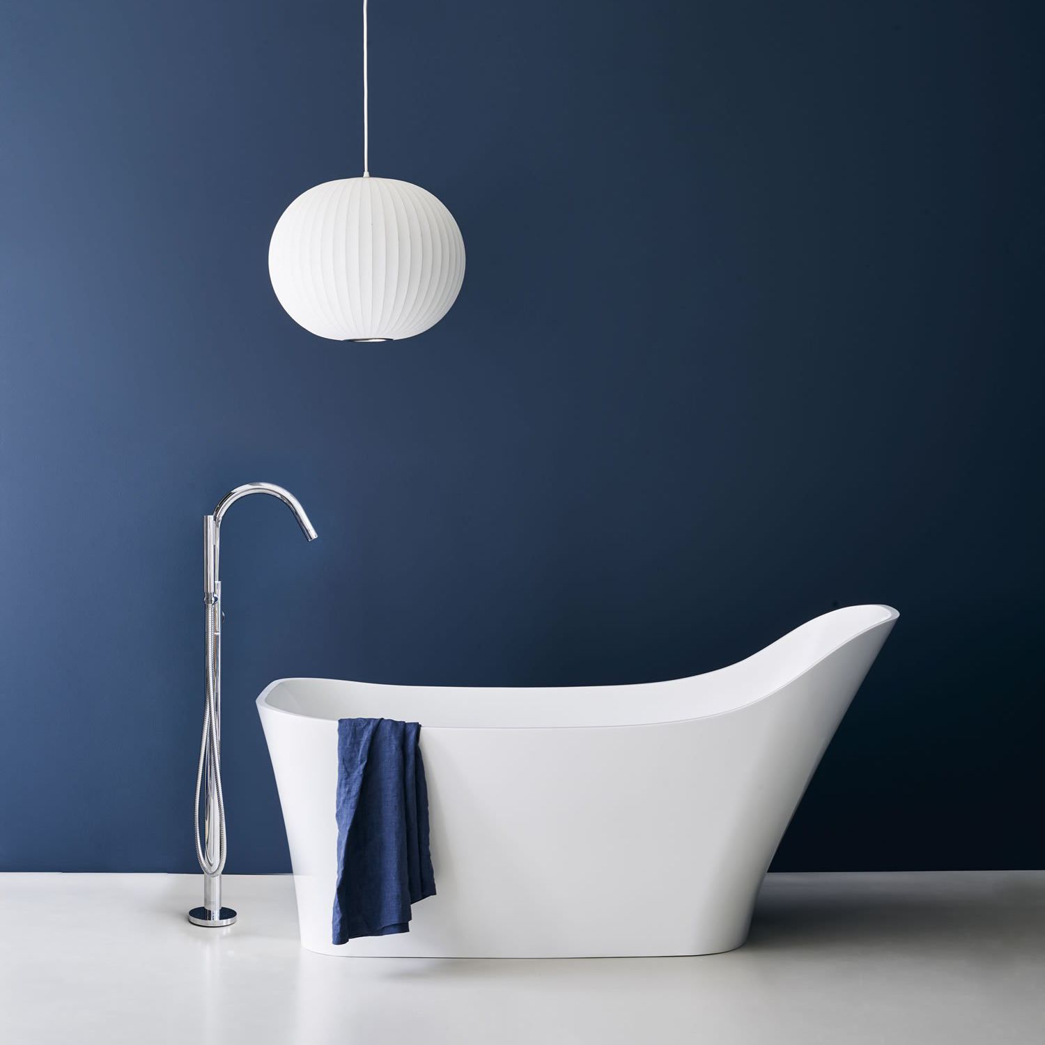 Free-standing bathtub - NEBBIA - Clearwater Baths - natural stone / white