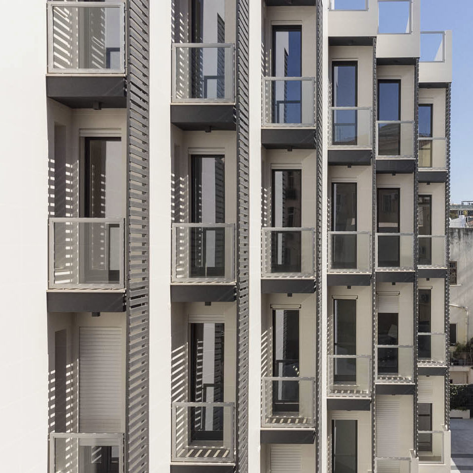 Panel façade cladding - LAMINAM - ceramic / vertical / matte