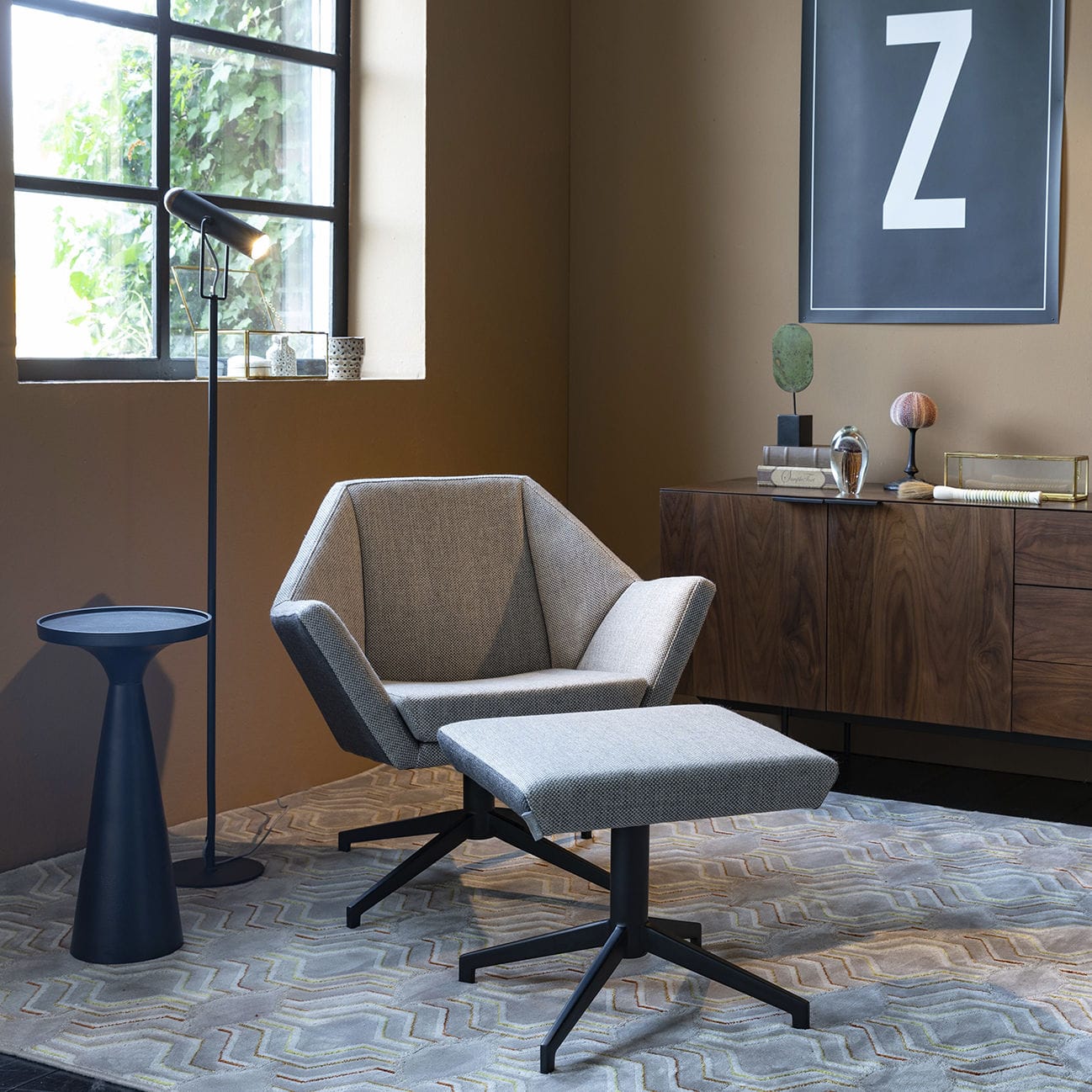 Contemporary armchair - UNCLE JESSE - Zuiver - fabric / powder-coated ...