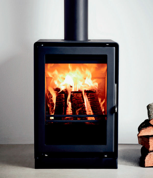 Wood heating stove - UNIQ 35 - Westfire - 0 - 5 kW / contemporary / metal