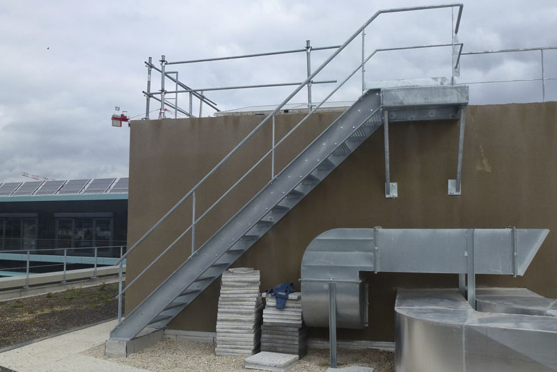 Straight staircase - ALSOLU - metal step / metal frame / for commercial ...