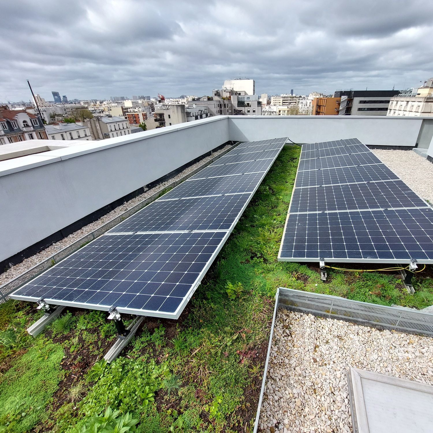 Extensive green roof system - Oasis Biosolar - LE PRIEURE - for flat ...