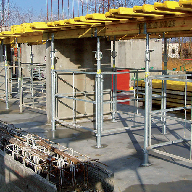 Steel shoring tower - TOURÉTAI - MILLS