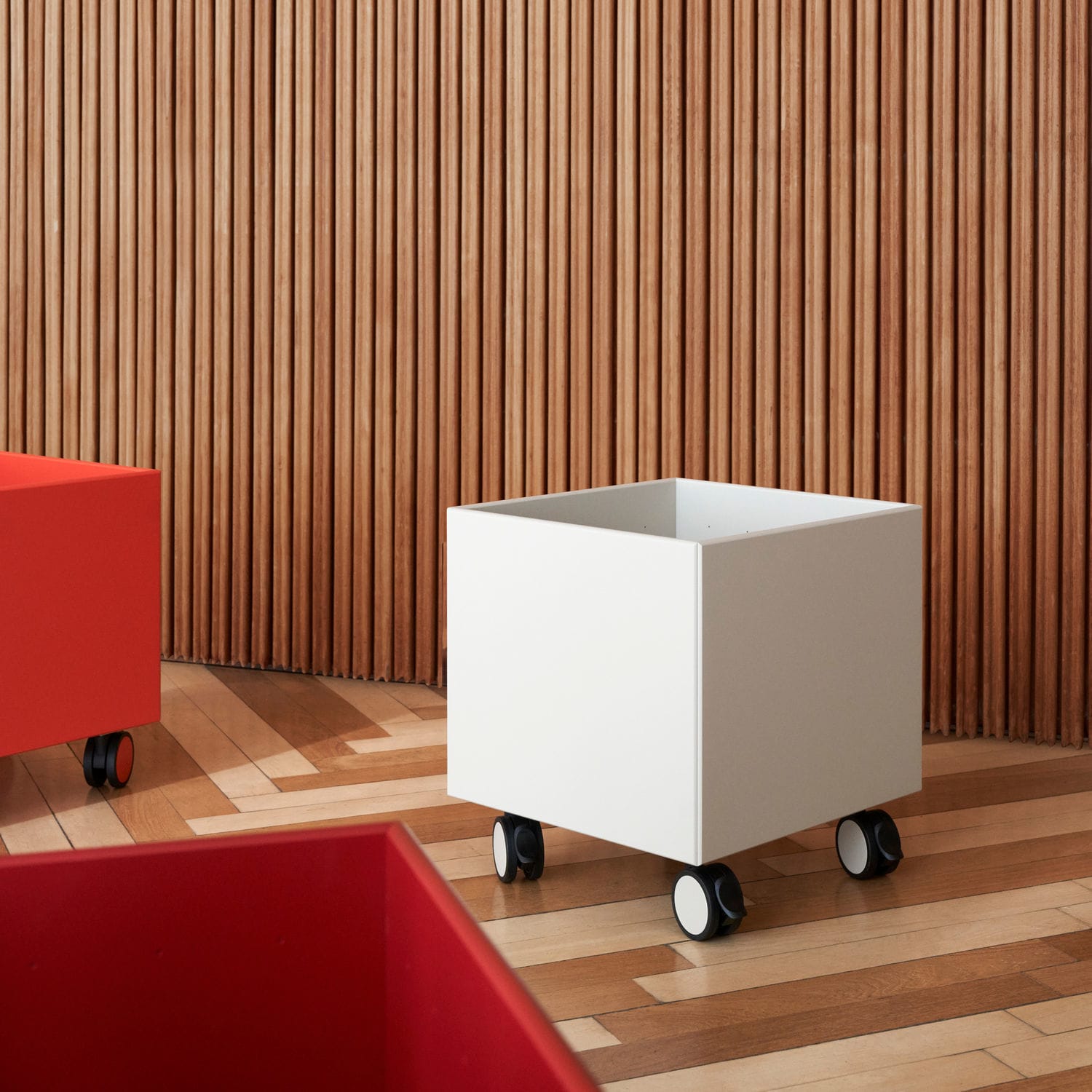 Lacquered MDF storage box - Colour Box I - S6161 - Montana Furniture