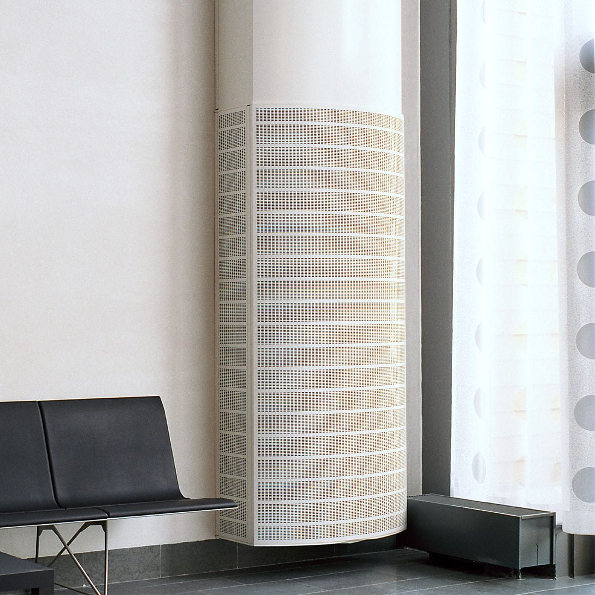 Built-in displacement air diffuser - DBC - SWEGON - free-standing ...