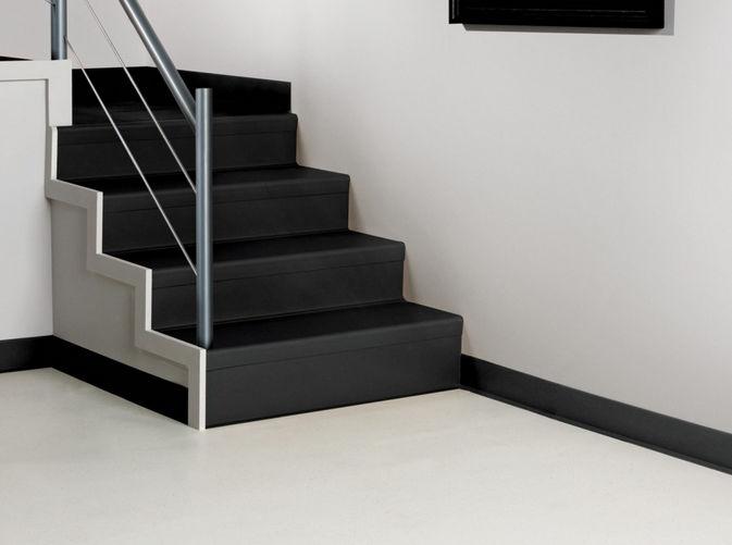 Vinyl step covering - FLEXCO® - Flexco Corporation