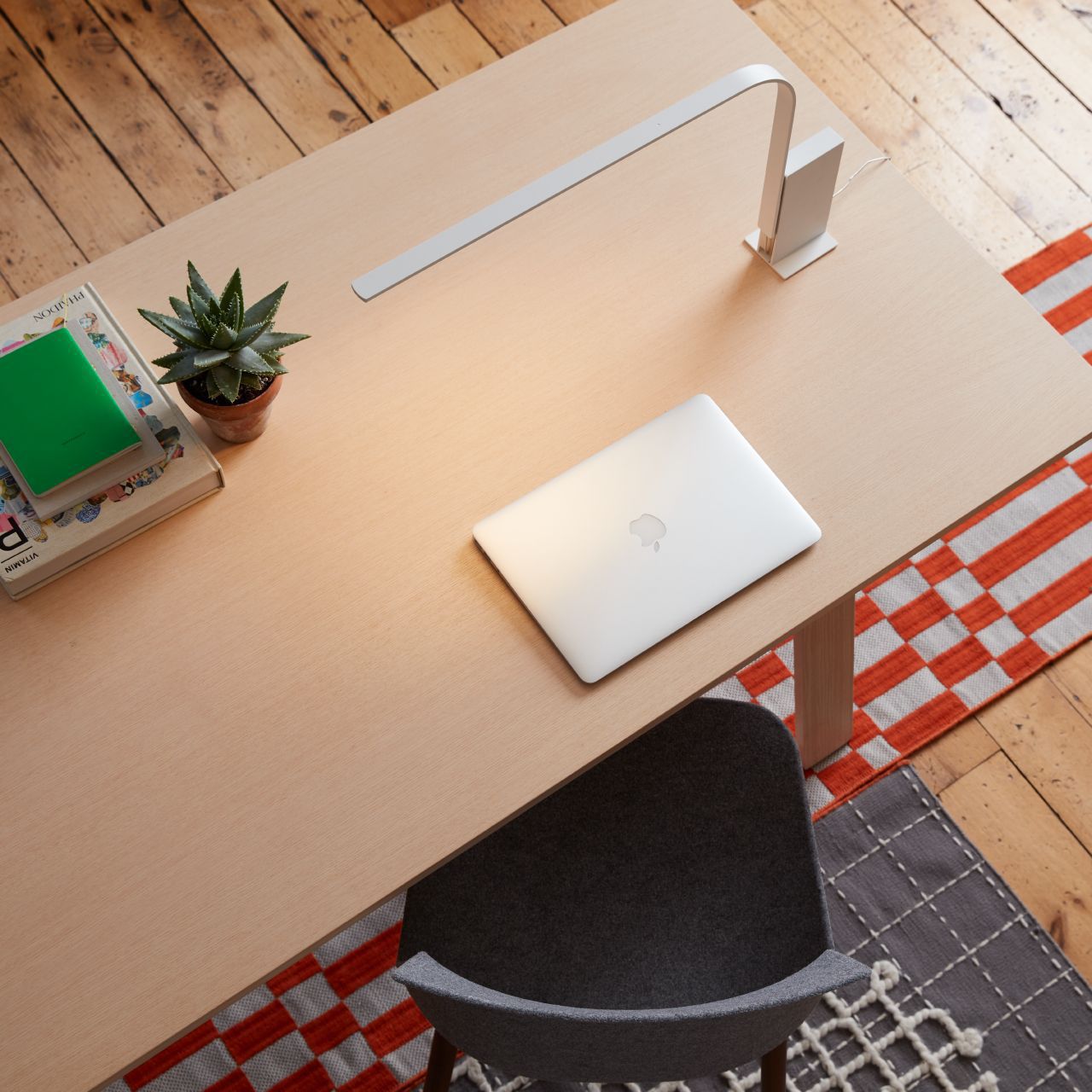 Desk lamp - LIM - Haworth - aluminum / contemporary / corded