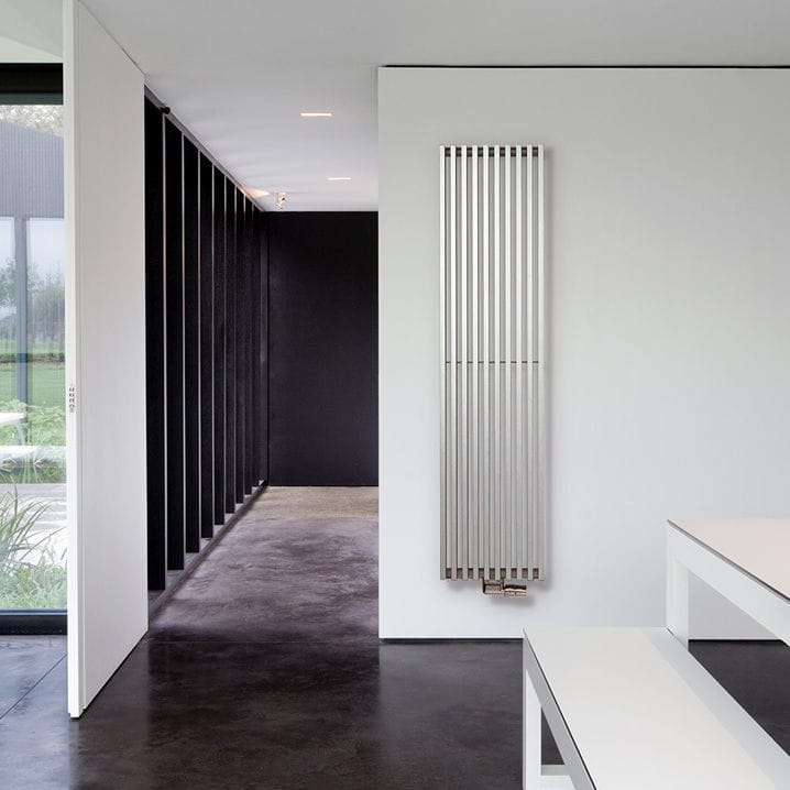 Hot water radiator - ZANA ZV-1 - VASCO - contemporary / metal ...