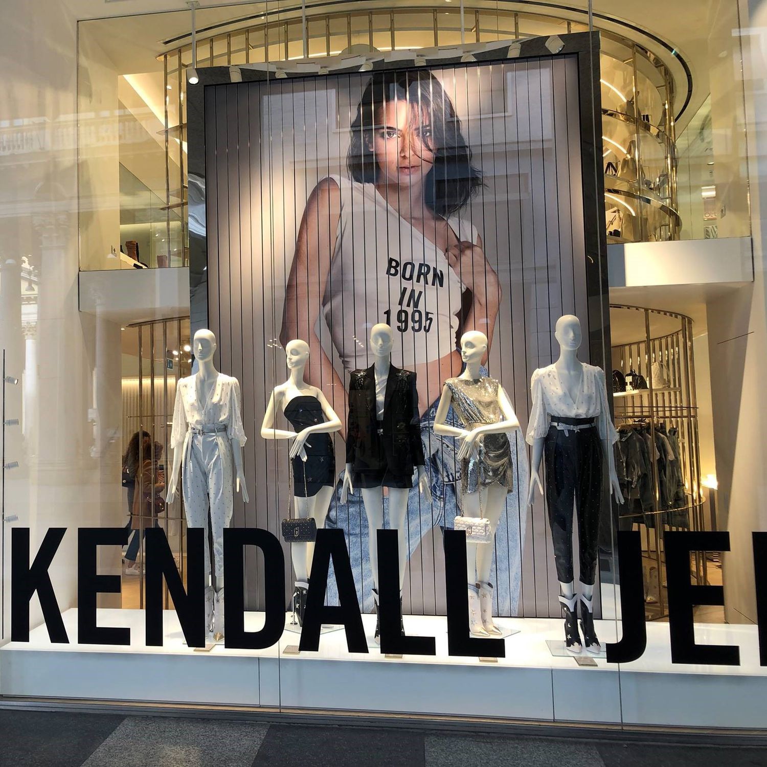 Indoor display panel - TRIVISION XP - Triplesign System AB - window ...