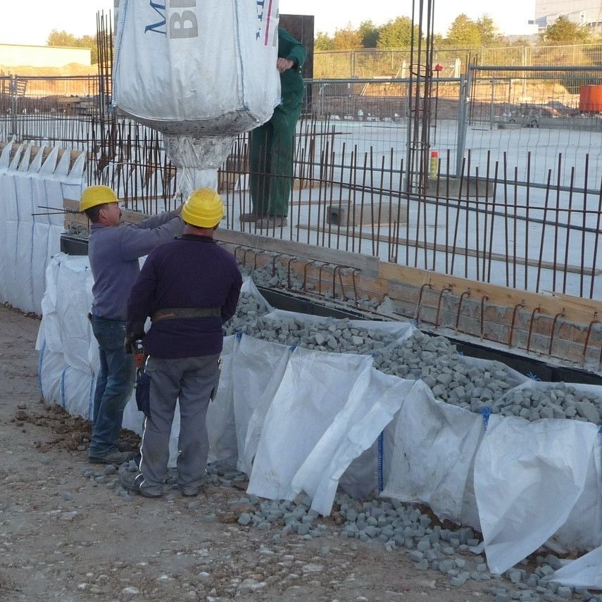 Thermal insulation - Wall-Bag - MISAPOR - cellular glass / granular ...