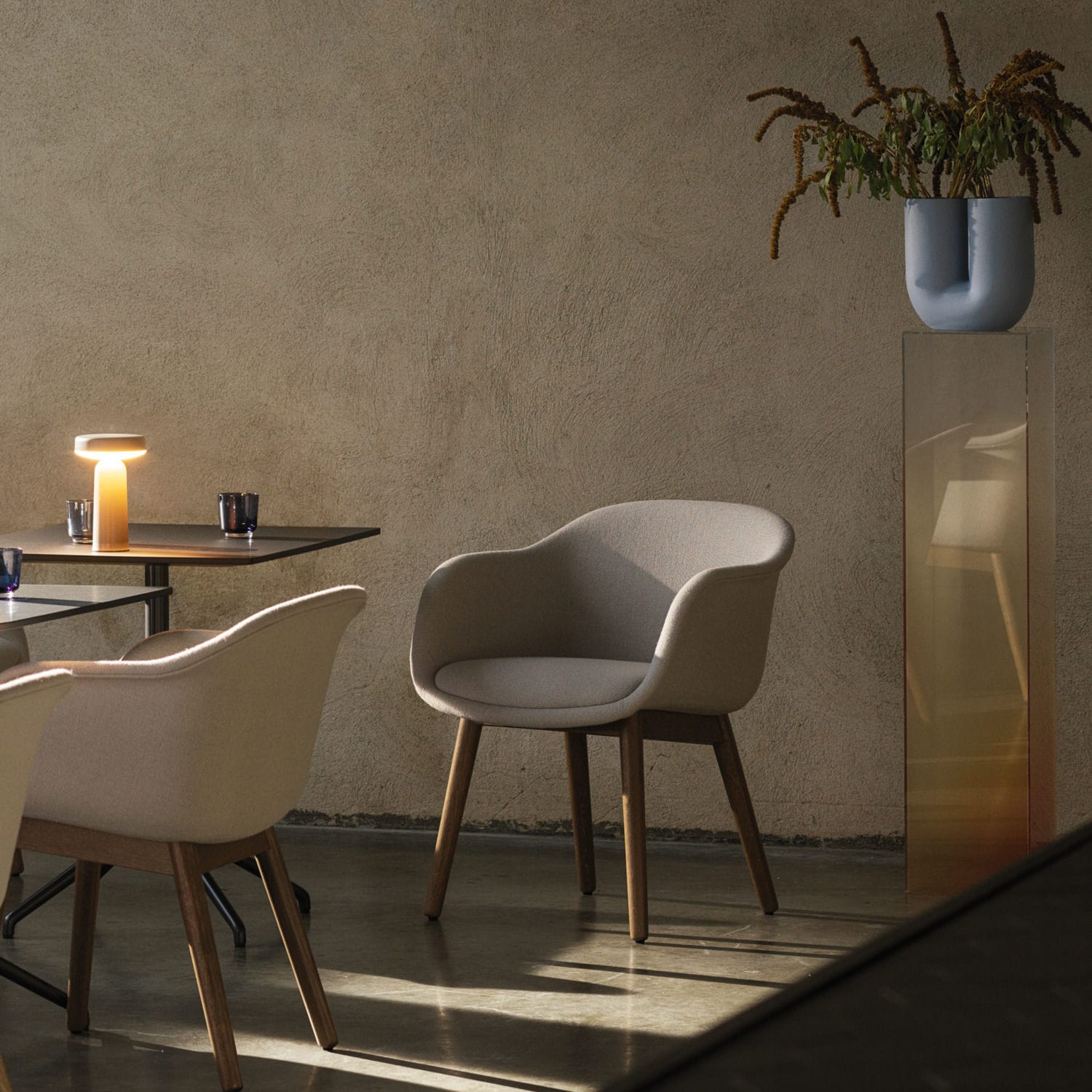 Portable lamp - EASE - Muuto - acrylic / opal / contemporary