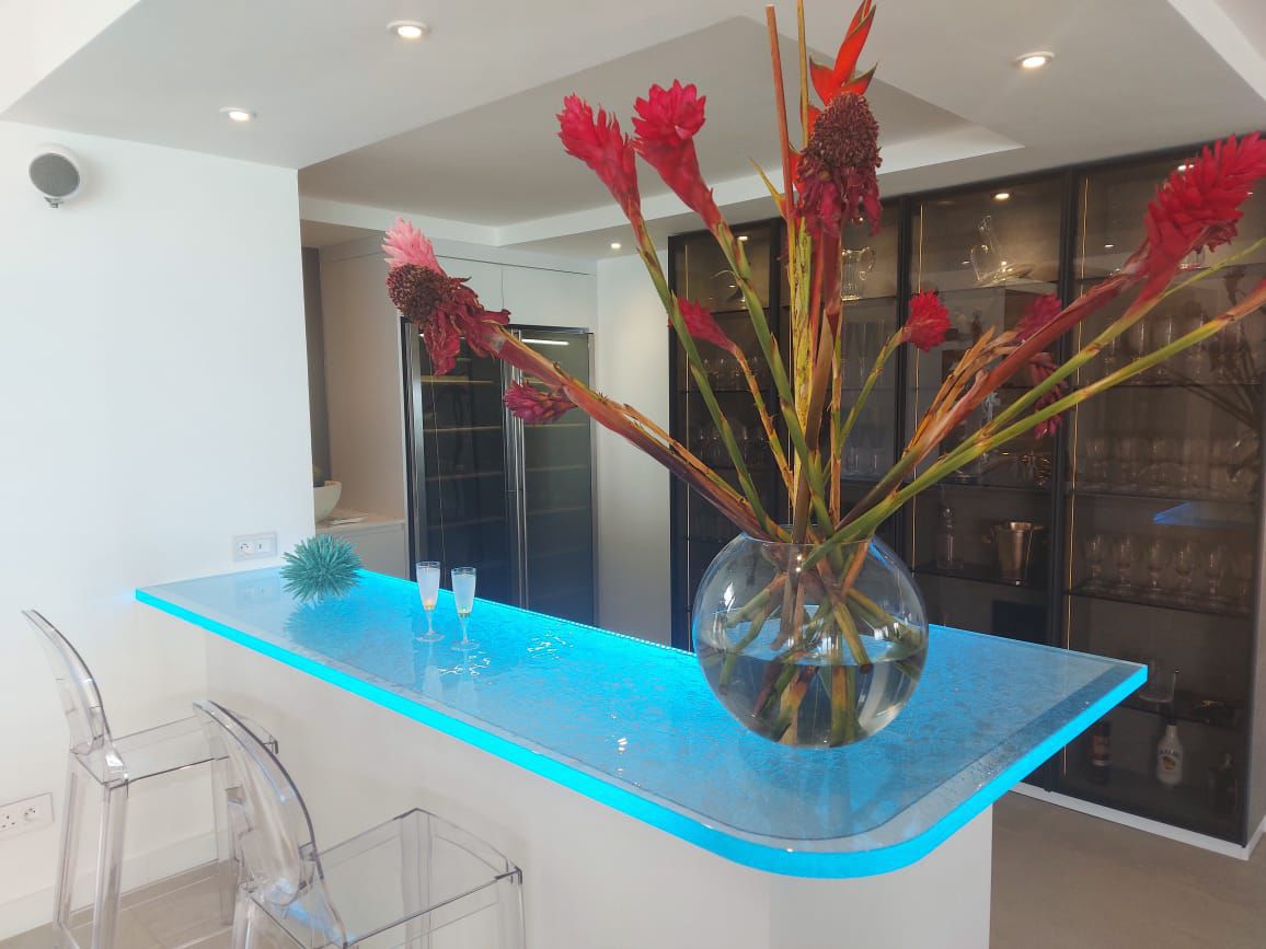 Bar counter - ThinkGlass - glass / wooden / stainless steel