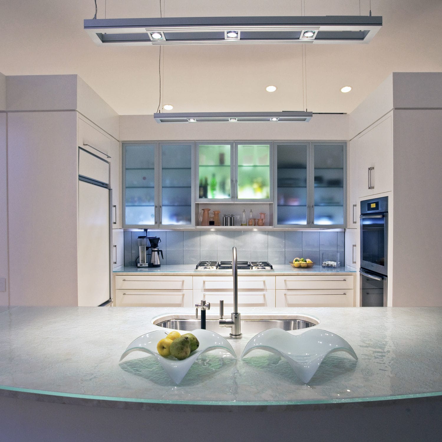 Glass countertop - Minima - ThinkGlass - kitchen / polished / high-gloss