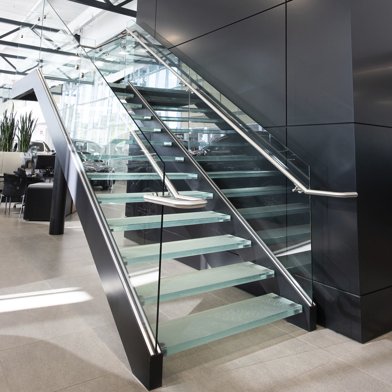 Glass step - ThinkGlass - non-slip / prefab / translucent