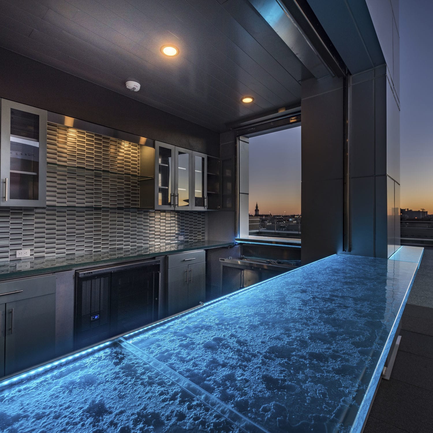 Bar counter - ThinkGlass - glass / stainless steel / upright