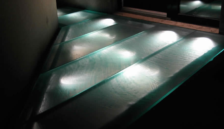 Patterned glass panel - LUMINOUS PATIO - ThinkGlass - translucent / for ...