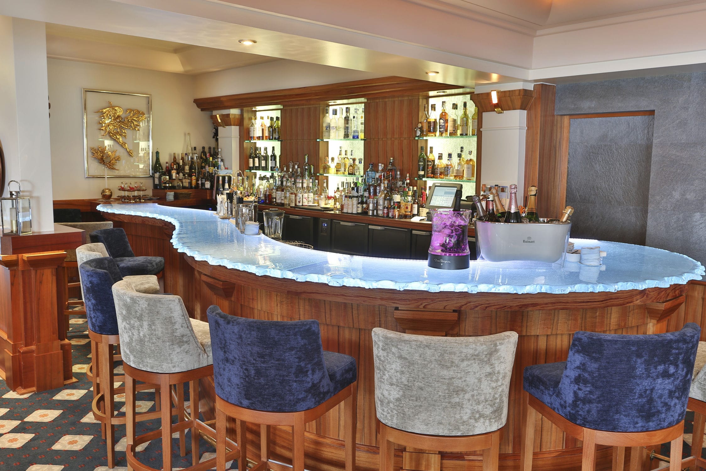 Bar counter - ThinkGlass - glass / semicircular / illuminated