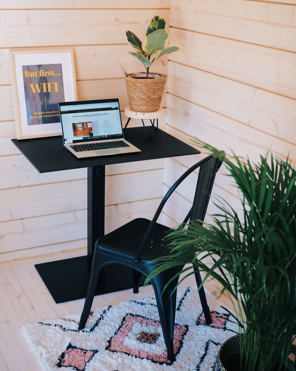 Free-standing desk - MAHTUVA S, M, L, XL - Selka Oy - contemporary ...