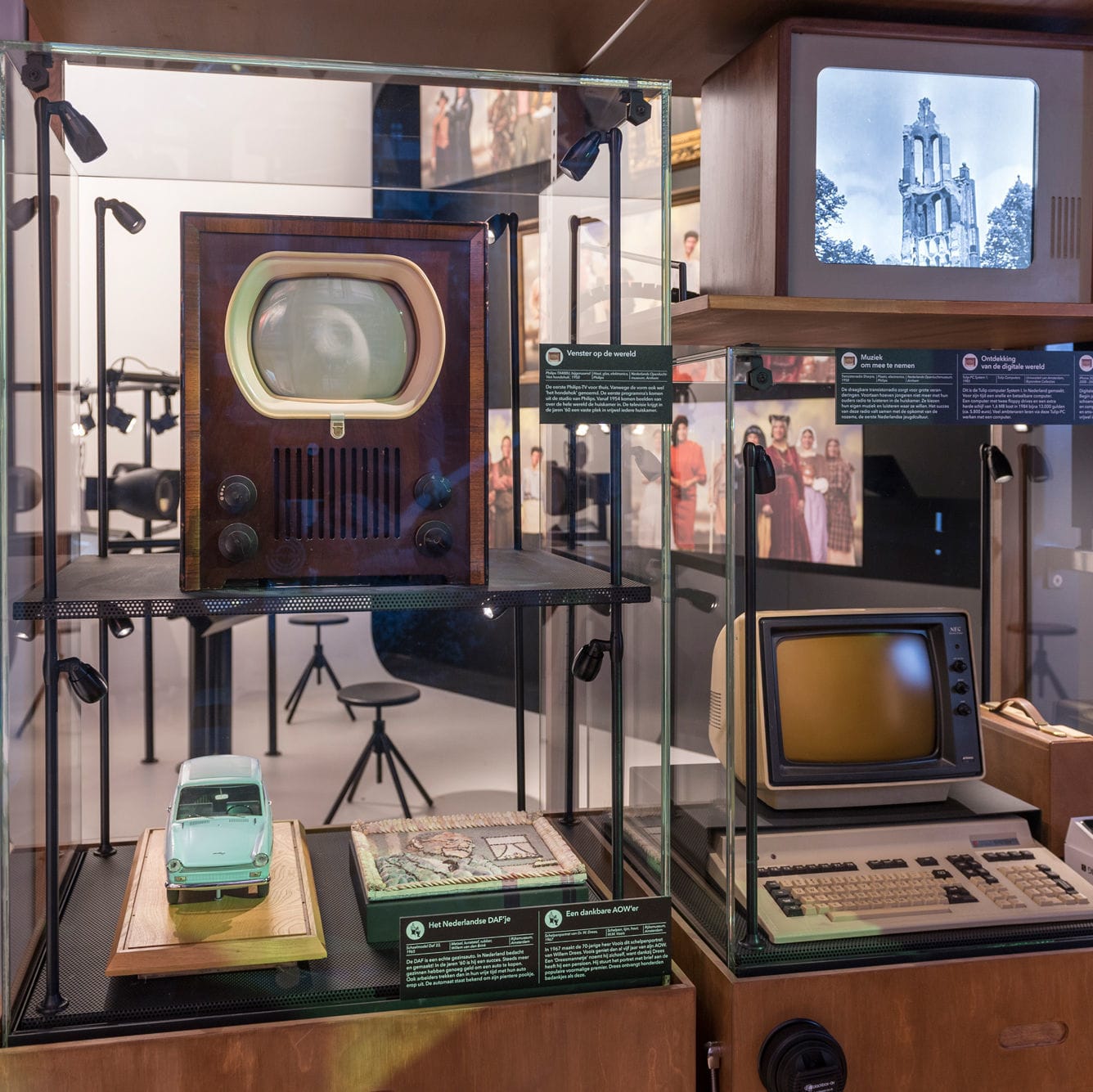 Surface mounted spotlight - FOCUS COMPACT GII - CLS LED - LED / round ...