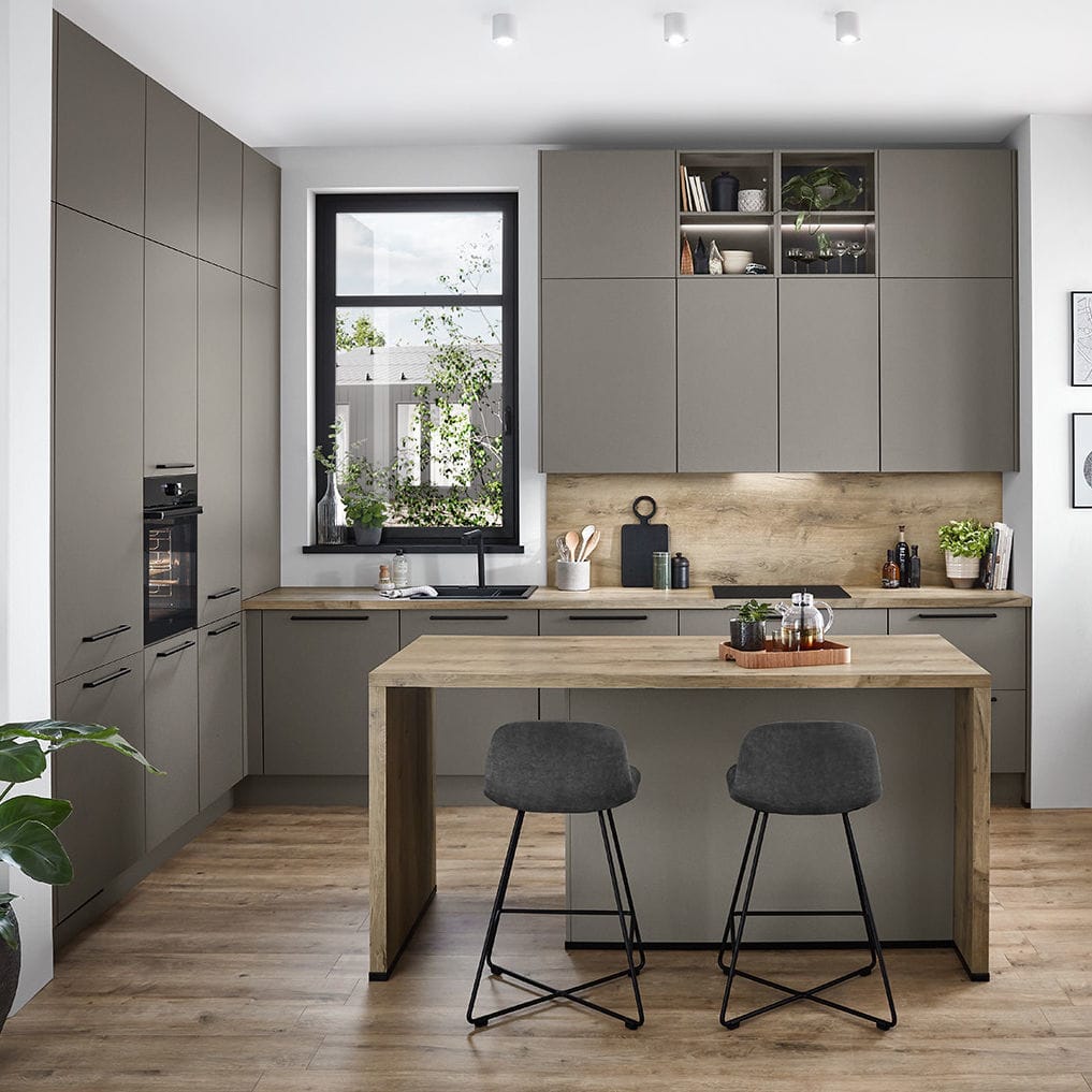 Contemporary kitchen - LASER 461 - nobilia - oak / island / with handle