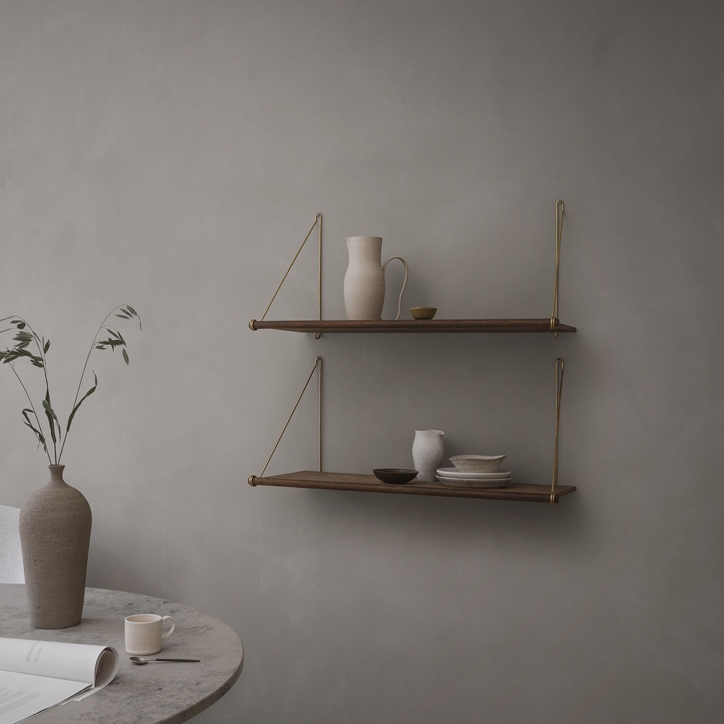 Wall-mounted shelf - LOOP - WEDOWOOD - contemporary / oak / bamboo