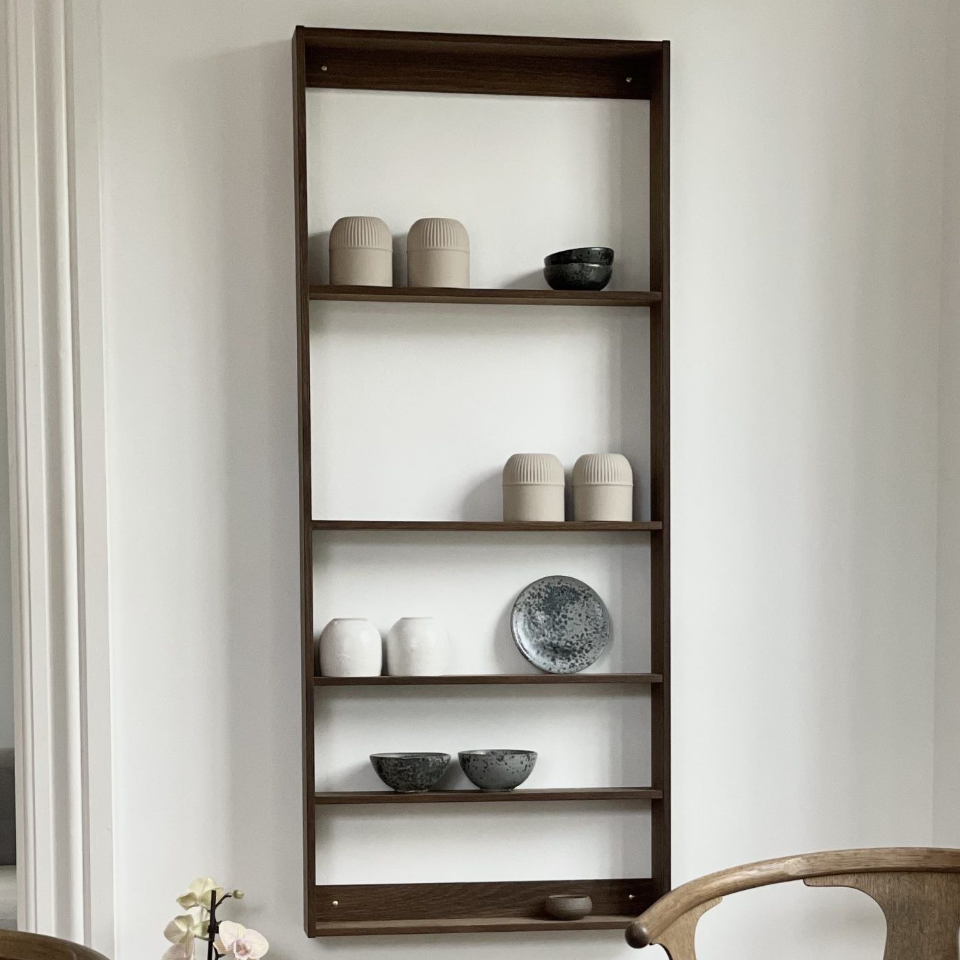 Wall-mounted shelf - Fivesquare - WEDOWOOD - contemporary / oak / FSC ...