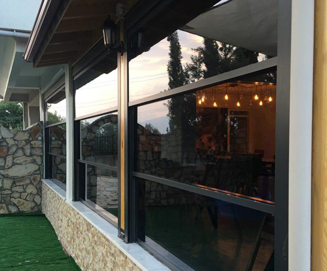 Aluminum window - VERTIFLEX - ALBERT GENAU - guillotine / thermally ...