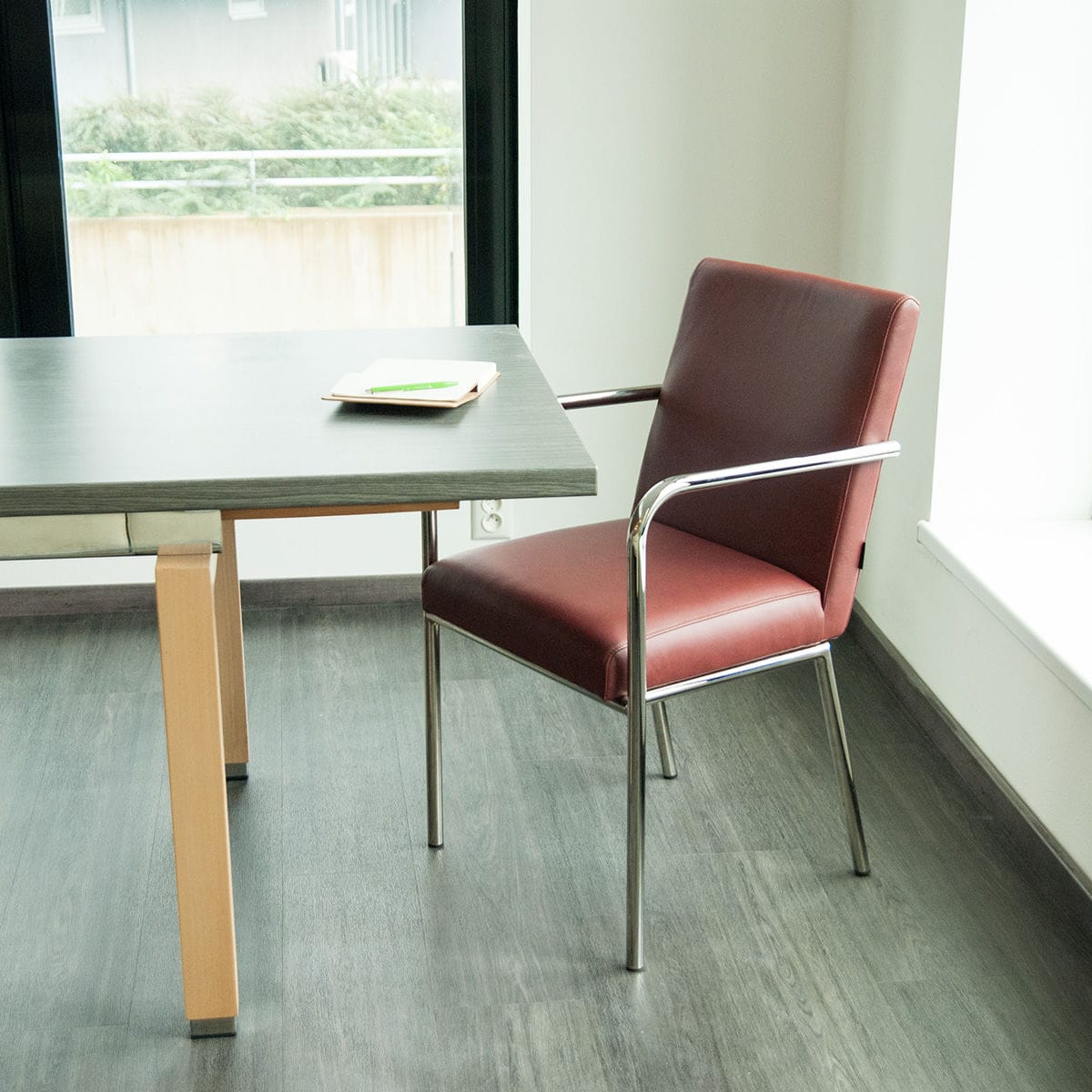 Contemporary conference chair - NELSON - KODRETA furniture, s.r.o ...