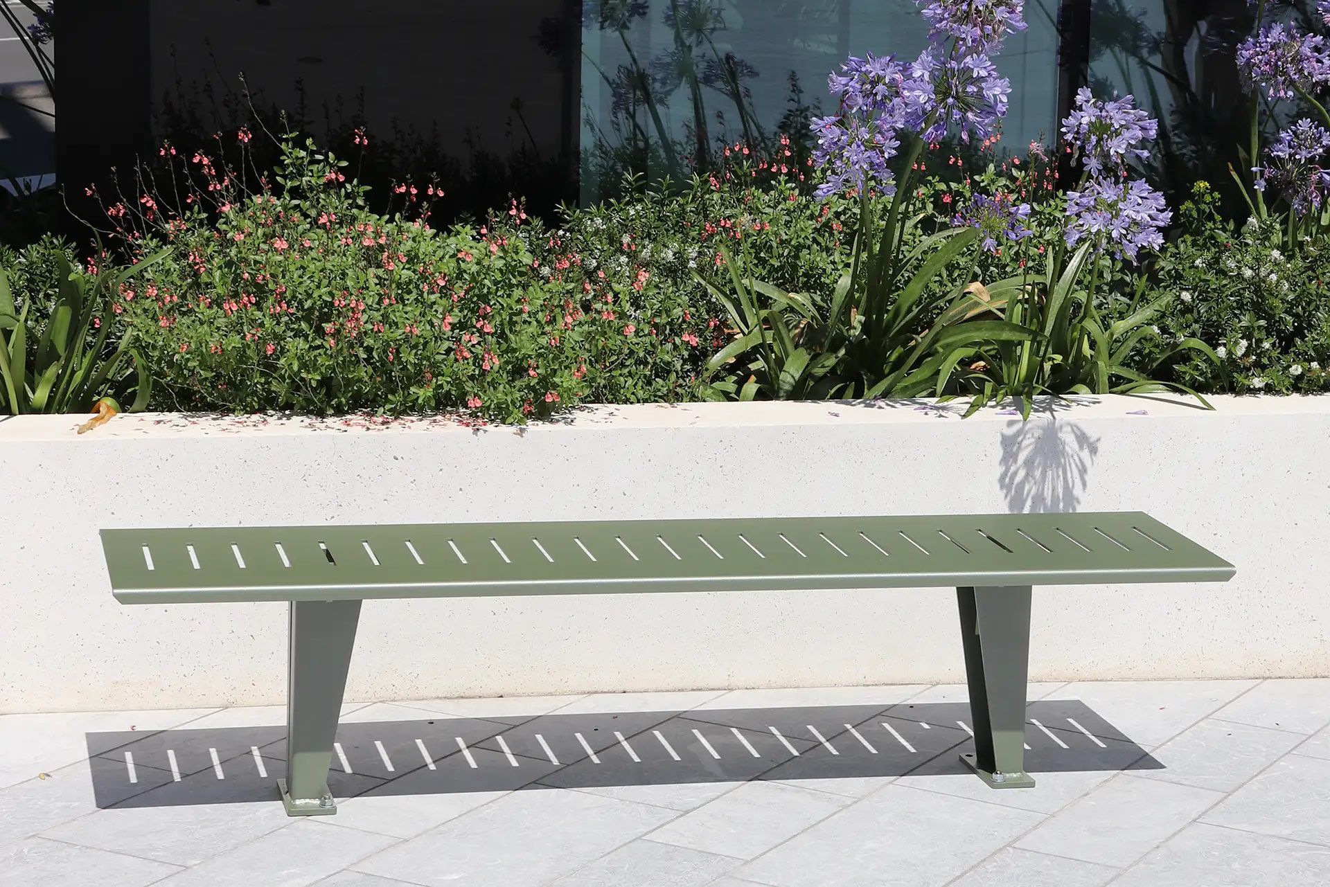 Contemporary public bench - IMAGINE - ACCENTURBA - thermo-lacquered steel / without backrest ...
