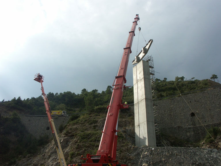 Reinforced concrete precast pier - Pujol