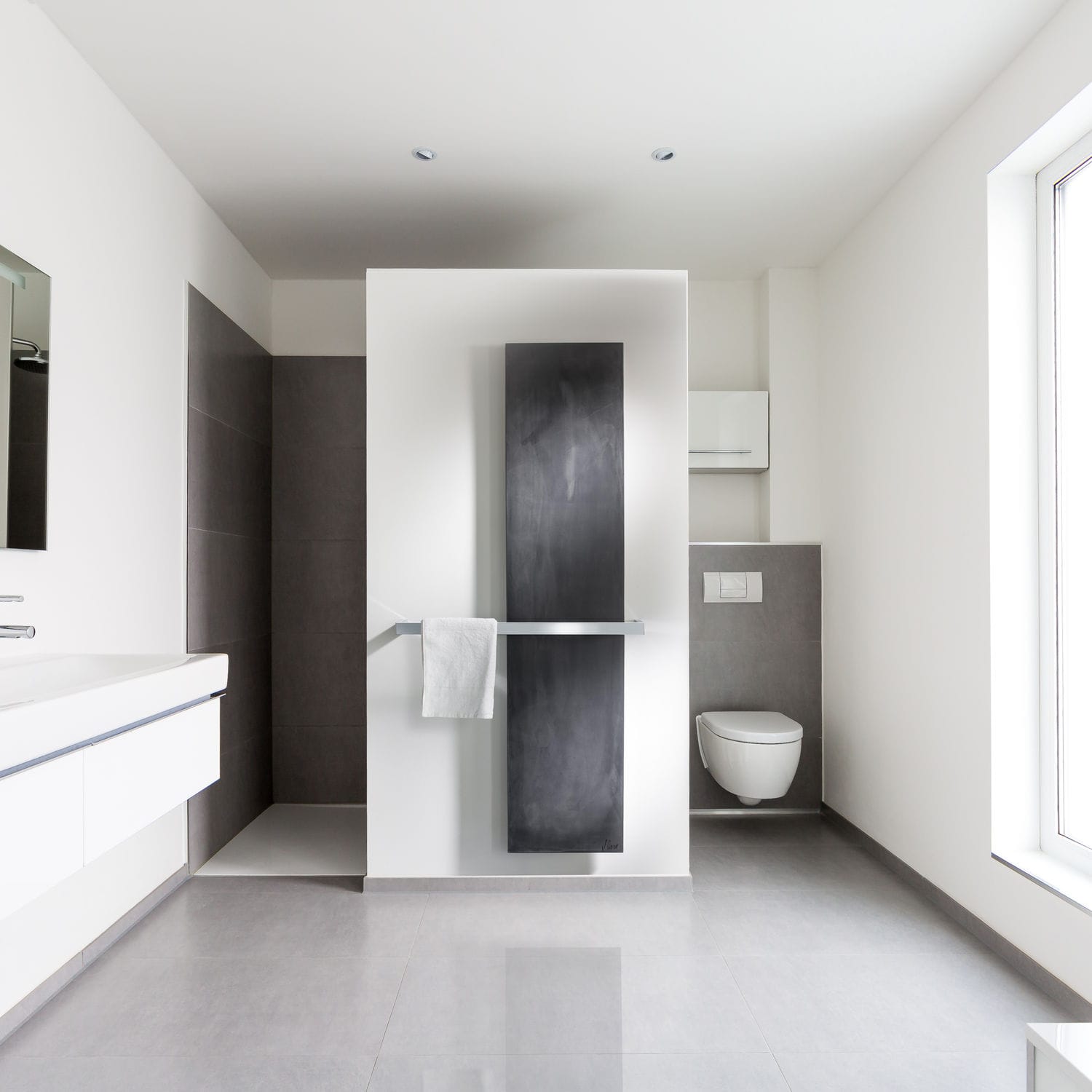 Hot water towel radiator - UNIS GRANDE BARRE BAIN - CINIER - electric ...