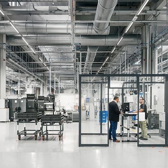 Hanging light fixture - TECTON - ZUMTOBEL - LED / linear / flexible