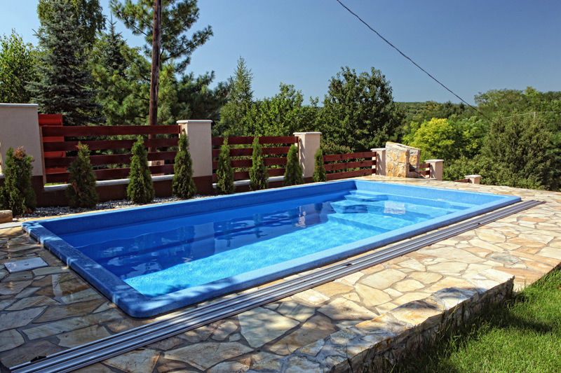 One-piece swimming pool - SOLARIS 550 - Aquacomet Kft. - outdoor / in ...