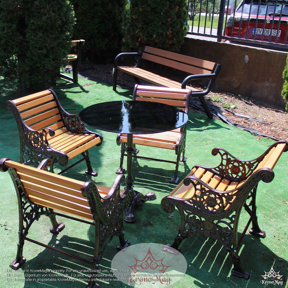 Traditional picnic table - S.BONN - KRONEMAG MILLENIUM srl - wooden ...