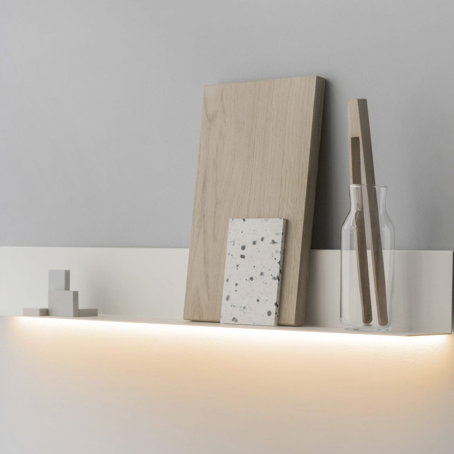 Wall-mounted shelf - LITE - MYKILOS - contemporary / powder-coated ...