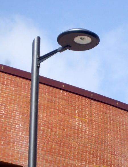 Aluminum lamp post arm - BRA-81 - ROS Iluminación