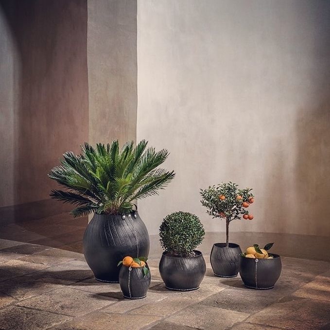 Recycled rubber plant pot - ZEBRA - TERRE ET METAL - round / home / black