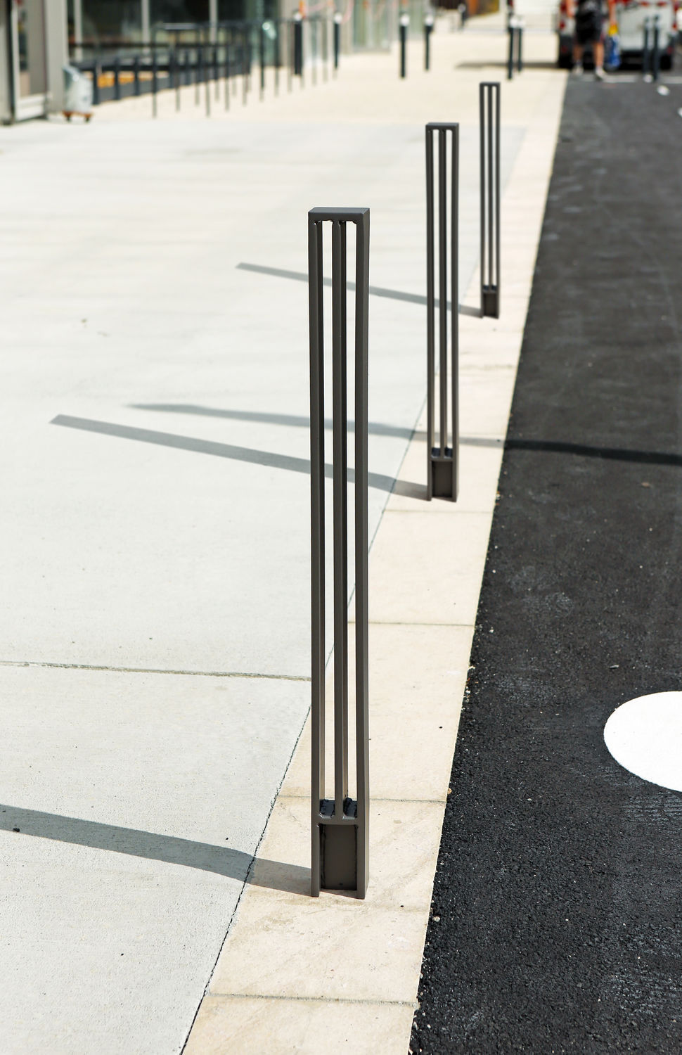 Security post - ARLO - univers & cité | mobilier urbain - removable ...