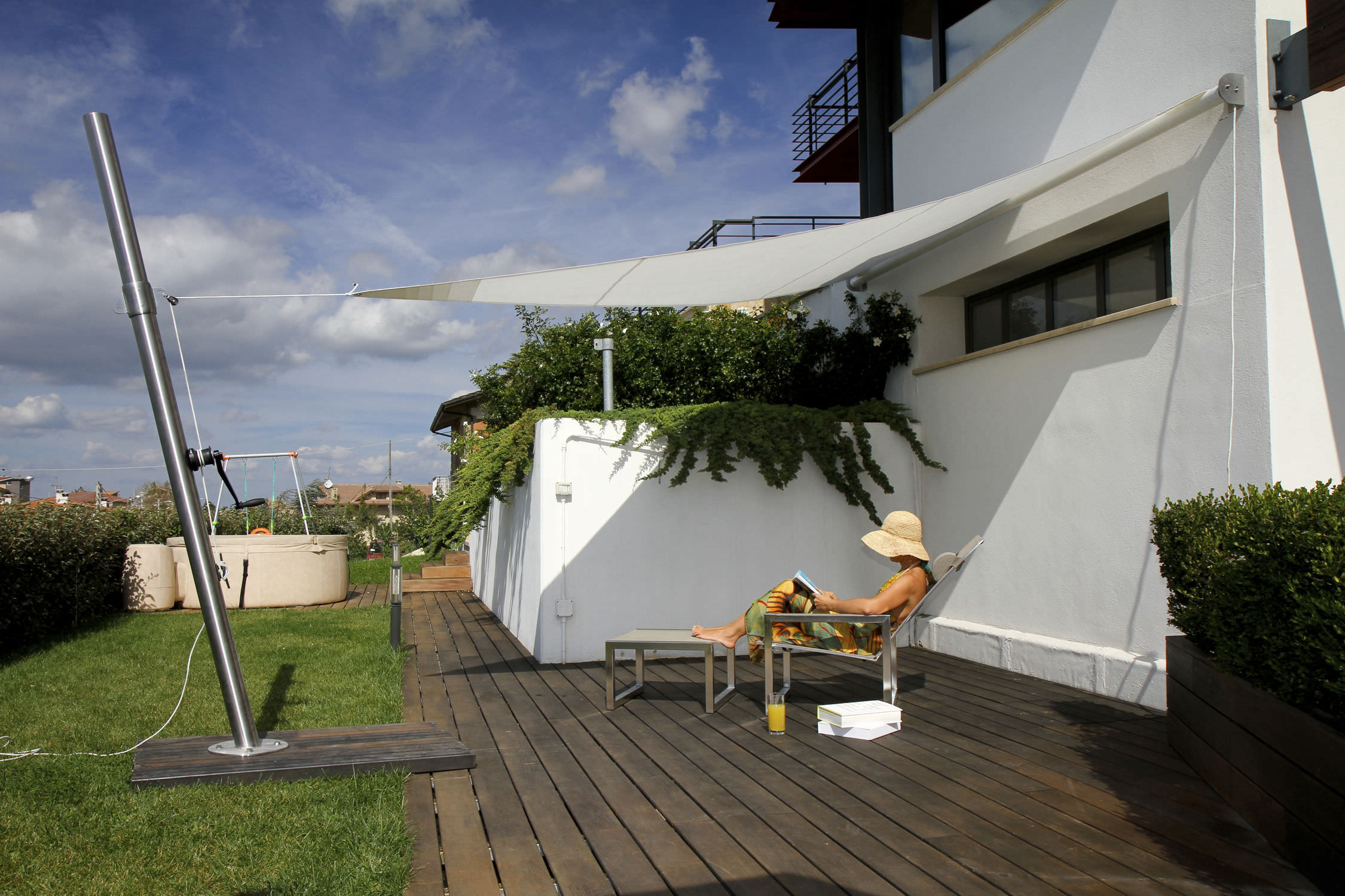 Triangular shade sail - MARINE - UNOSIDER - fabric