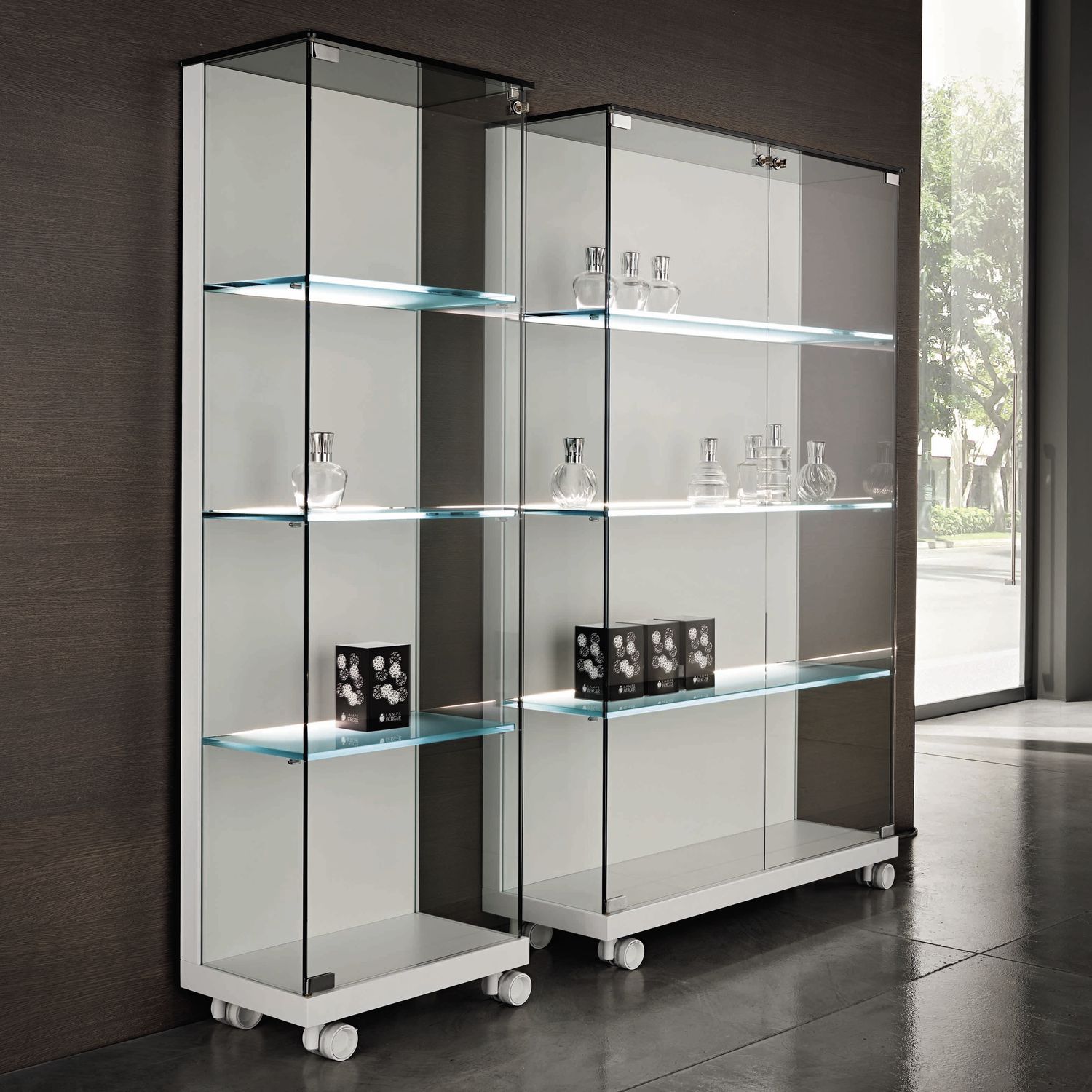 Contemporary display case - MEDORA - TONELLI Design - glass / lacquered ...
