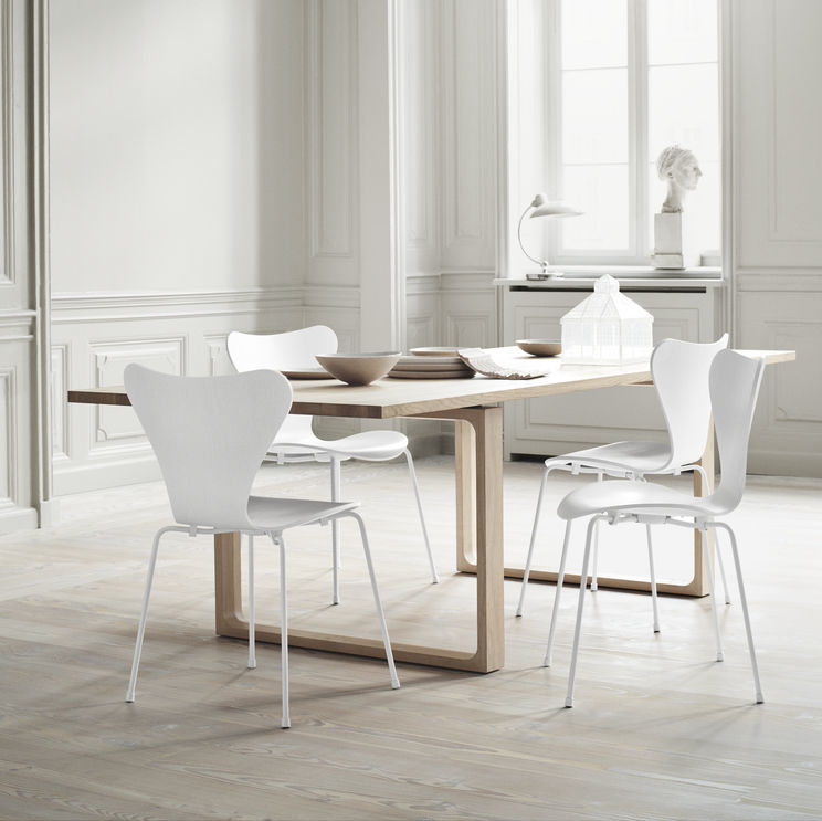 Contemporary dining table - ESSAY™ - Fritz Hansen - oak / solid wood ...