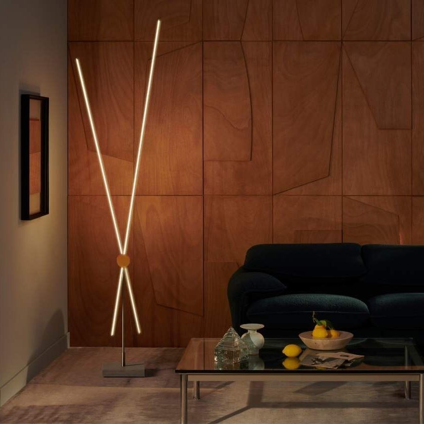 Floor-standing lamp - Eitie - Cassina - aluminum / steel / PMMA