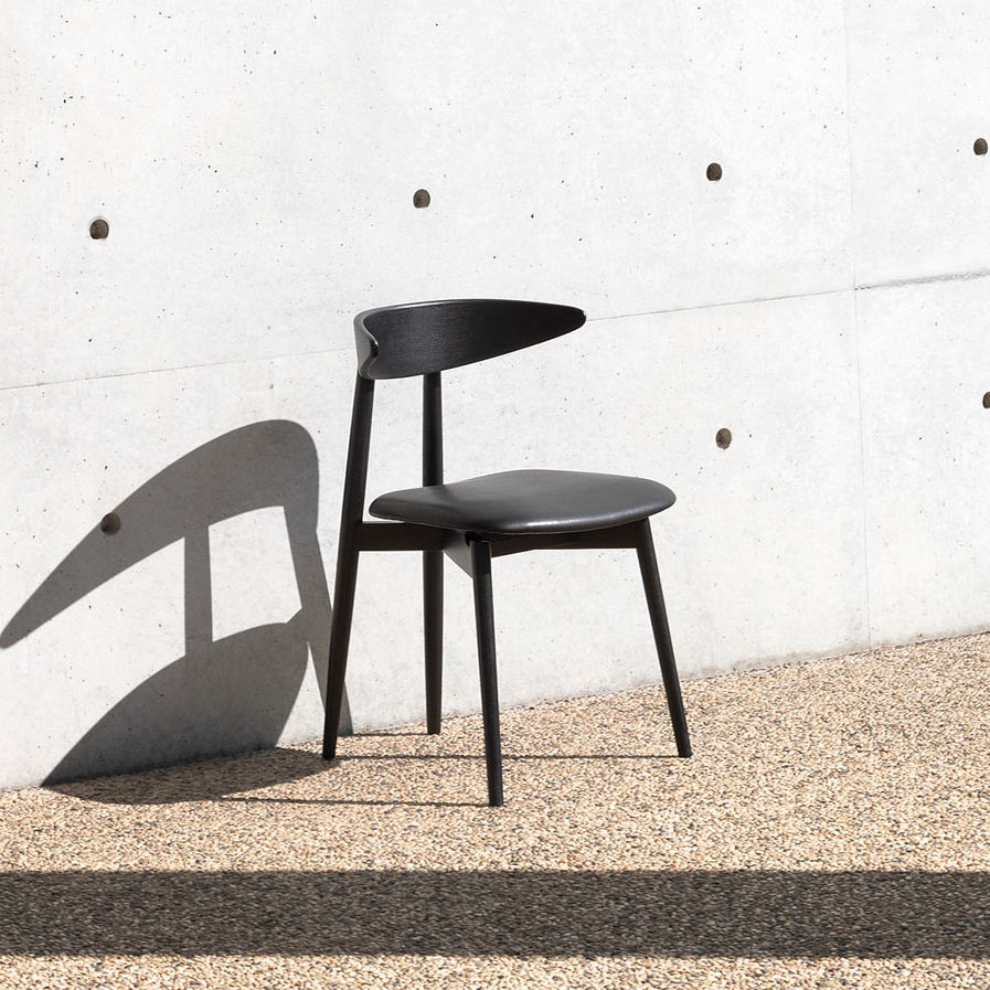 Contemporary chair - TÈ - desiree divani - indoor / fabric / leather