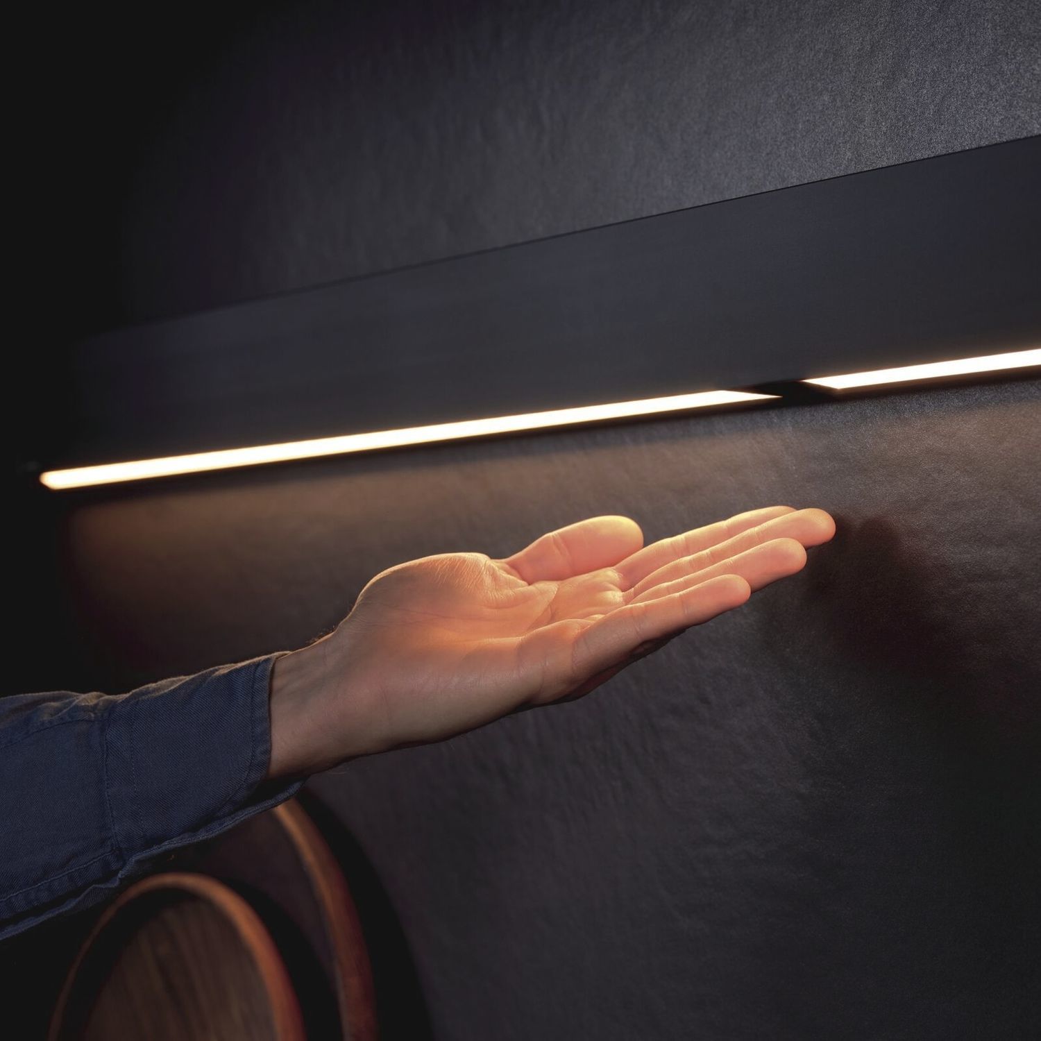 Contemporary wall light - 740202 - NOVY N.V. - indoor / steel / linear